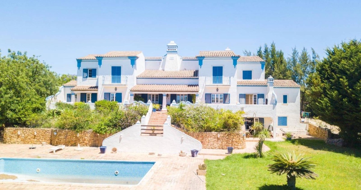 Vila na velkém pozemku na prodej | Domus Global reality