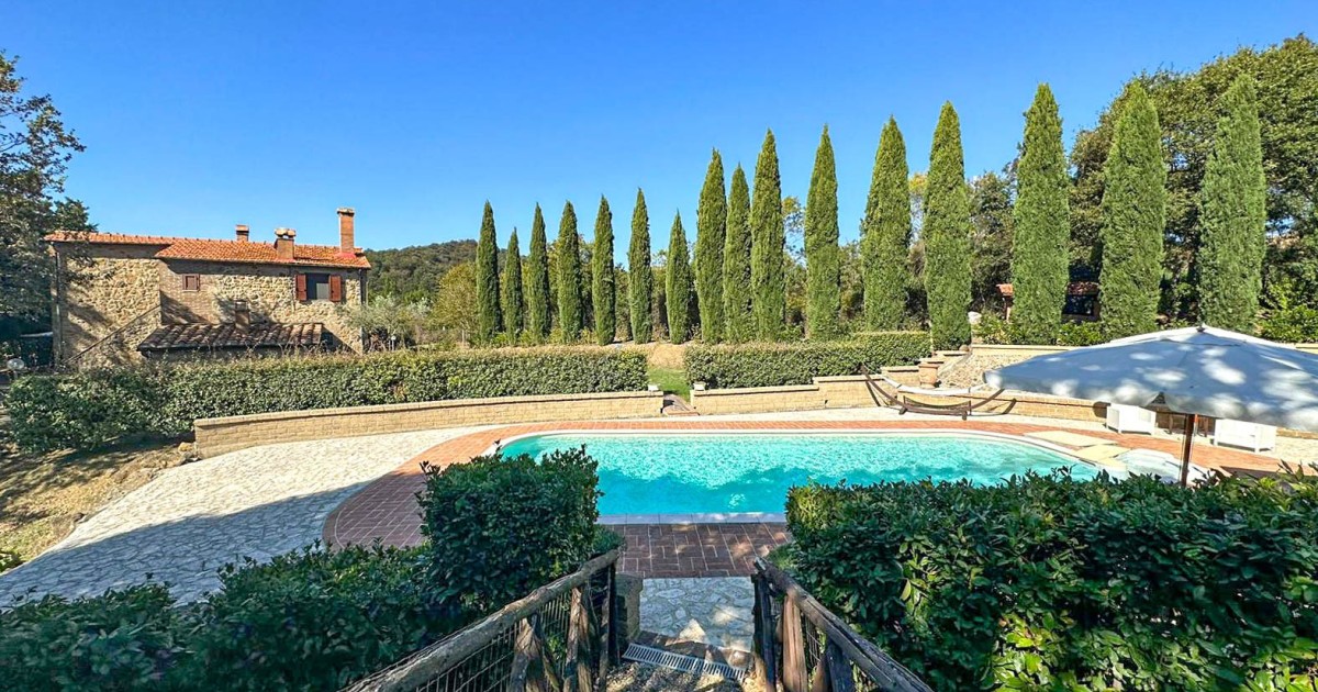 Velký statek na prodej v Toskánsku | Domus Global reality